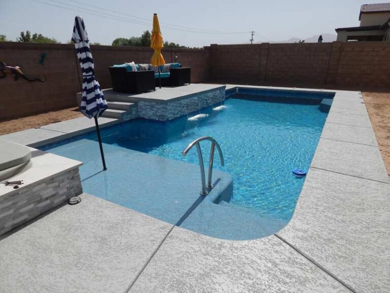 Small Swimming Pools in Phoenix, AZ